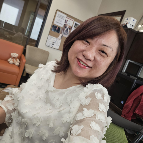 Miss Jin Kyung Lee | Mukul M. Sharma